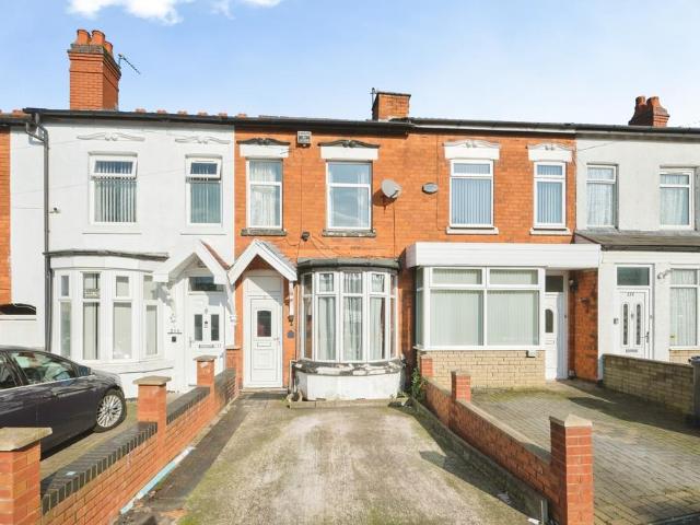 3 bedroom terraced house for sale