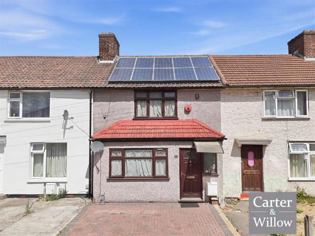 3 bedroom terraced house for sale