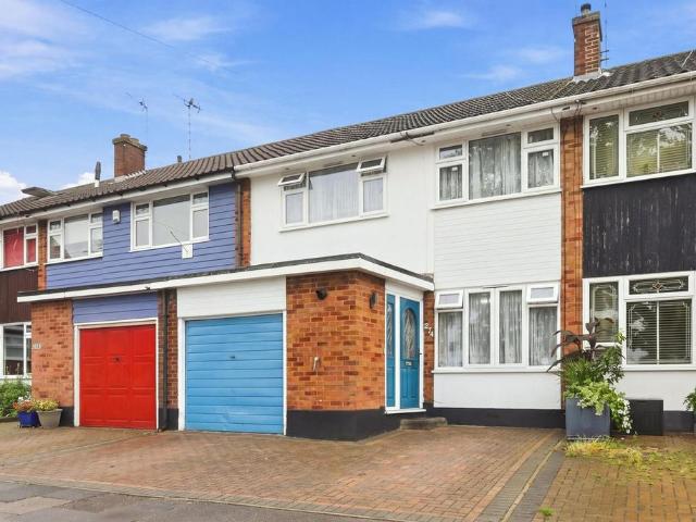 3 bedroom terraced house for sale