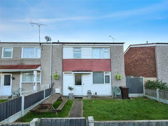 3 bedroom terraced house for sale