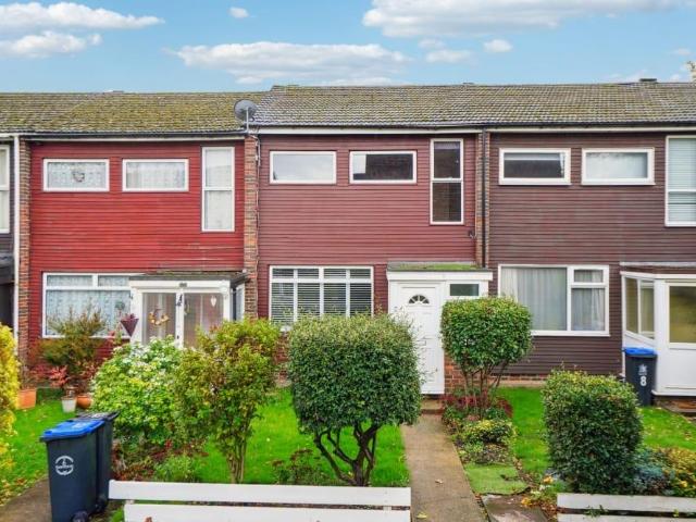 3 bedroom terraced house for sale