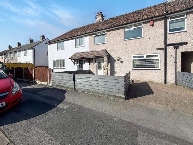 3 bedroom terraced house for sale