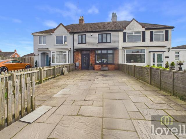 3 bedroom terraced house for sale