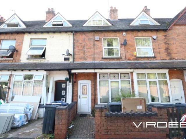 3 bedroom terraced house for sale