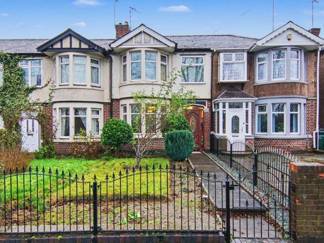 3 bedroom terraced house for sale