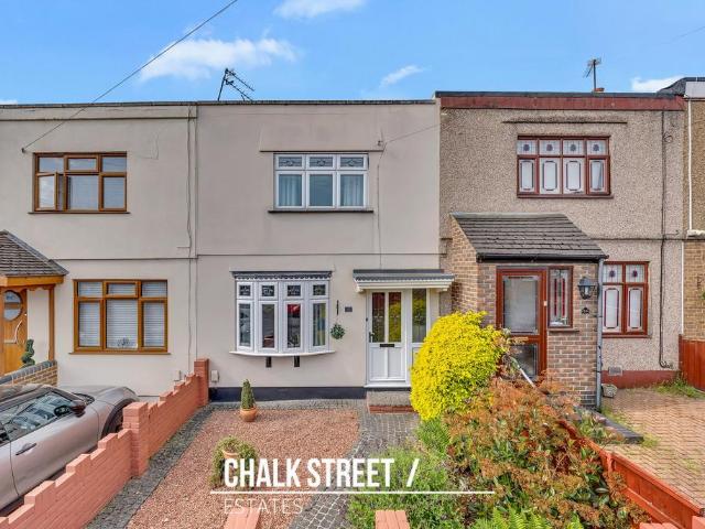 3 bedroom terraced house for sale