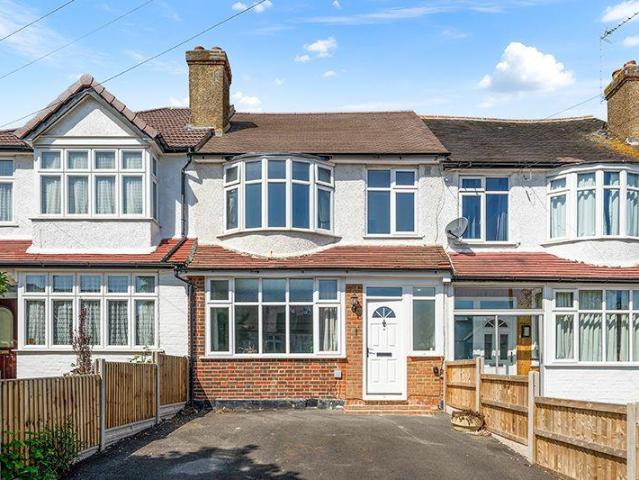3 bedroom terraced house for sale