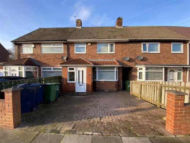 3 bedroom terraced house for sale