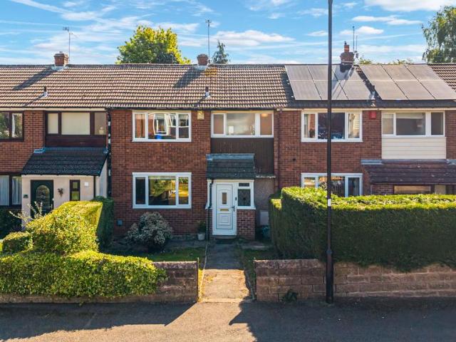 3 bedroom terraced house for sale