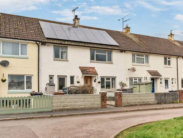 3 bedroom terraced house for sale