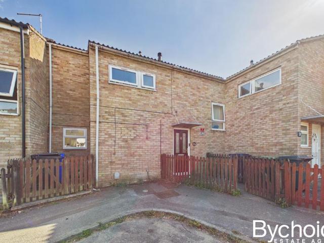 3 bedroom terraced house for sale