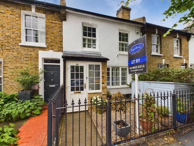 3 bedroom terraced house for sale