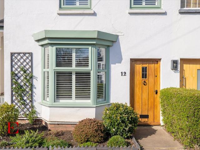 3 bedroom terraced house for sale