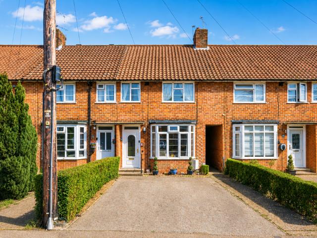 3 bedroom terraced house for sale