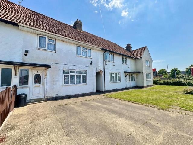 3 bedroom terraced house for sale
