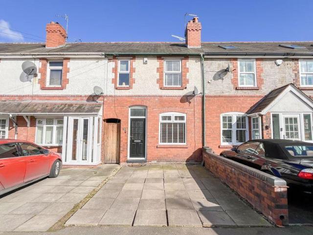 3 bedroom terraced house for sale