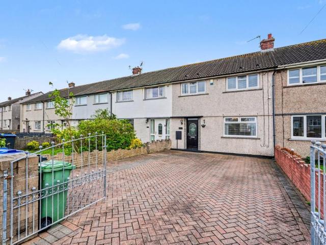 3 bedroom terraced house for sale