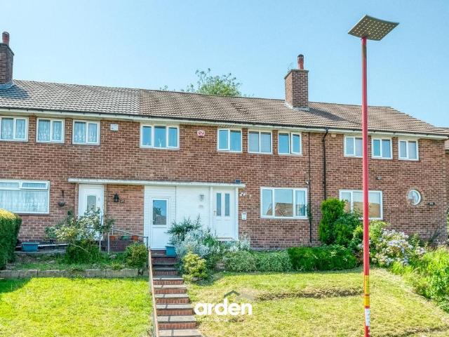3 bedroom terraced house for sale