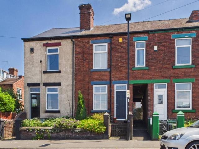3 bedroom terraced house for sale