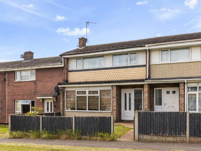 3 bedroom terraced house for sale