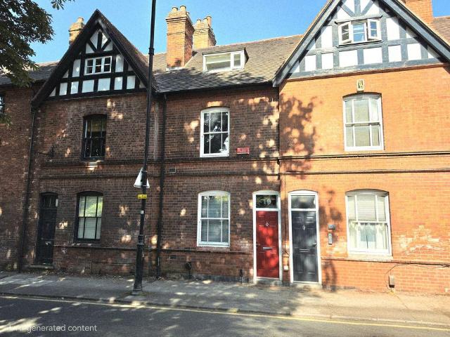 3 bedroom terraced house for sale