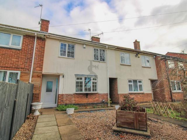 3 bedroom terraced house for sale