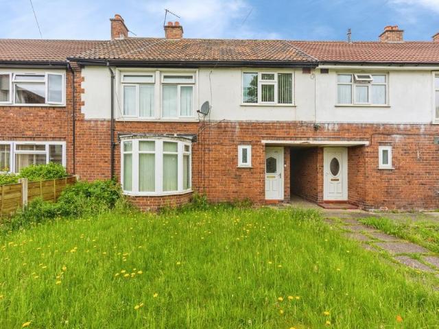 3 bedroom terraced house for sale