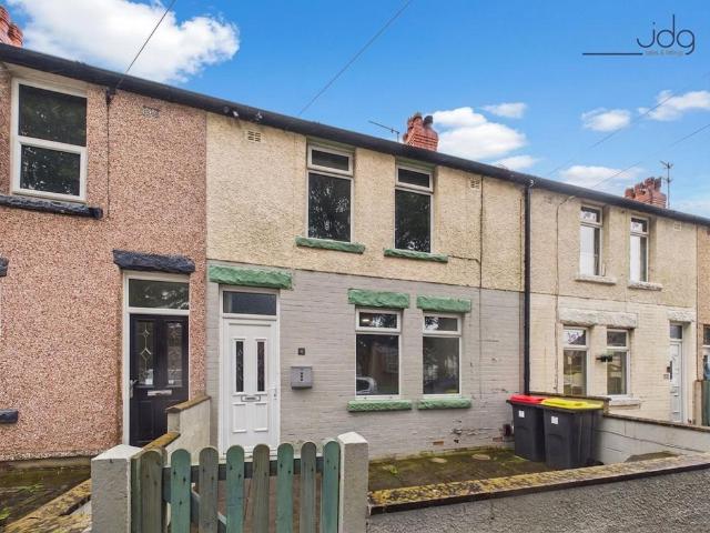 3 bedroom terraced house for sale