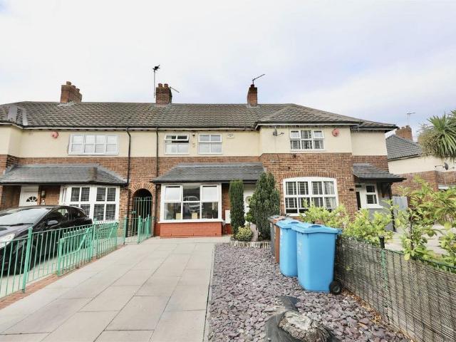 3 bedroom terraced house for sale