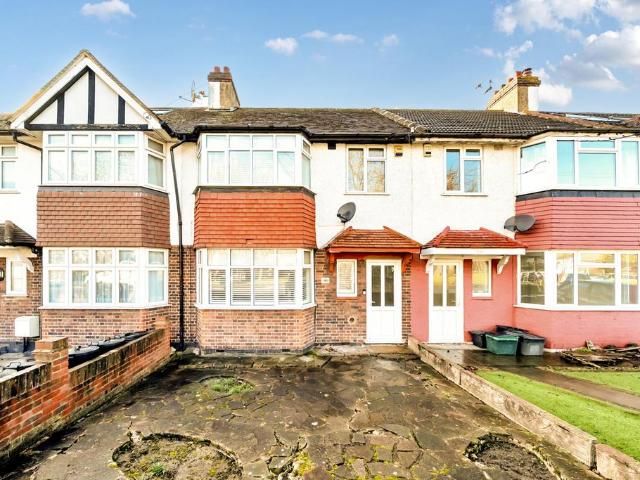 3 bedroom terraced house for sale