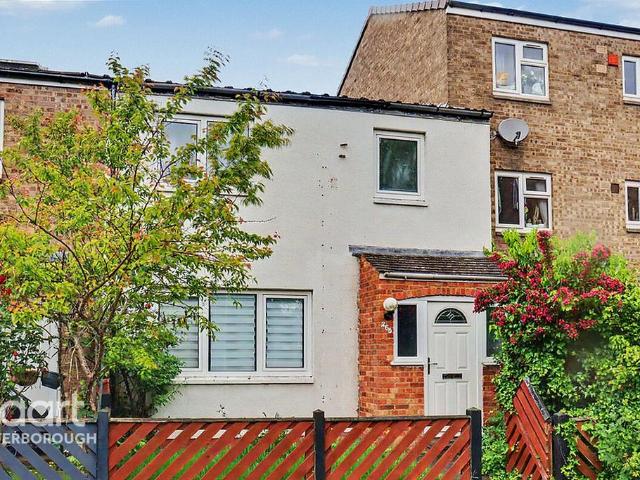 3 bedroom terraced house for sale