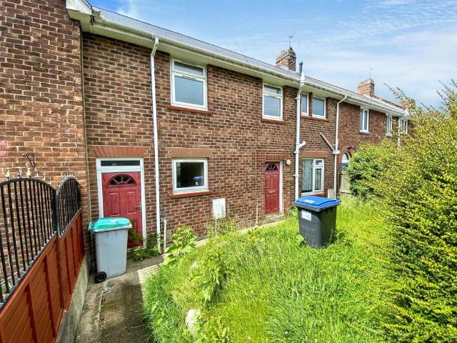 3 bedroom terraced house for sale