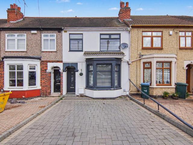 3 bedroom terraced house for sale
