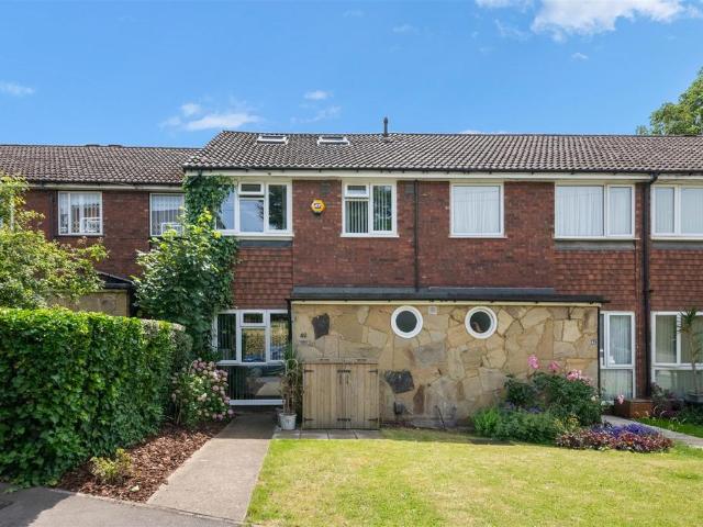 3 bedroom terraced house for sale