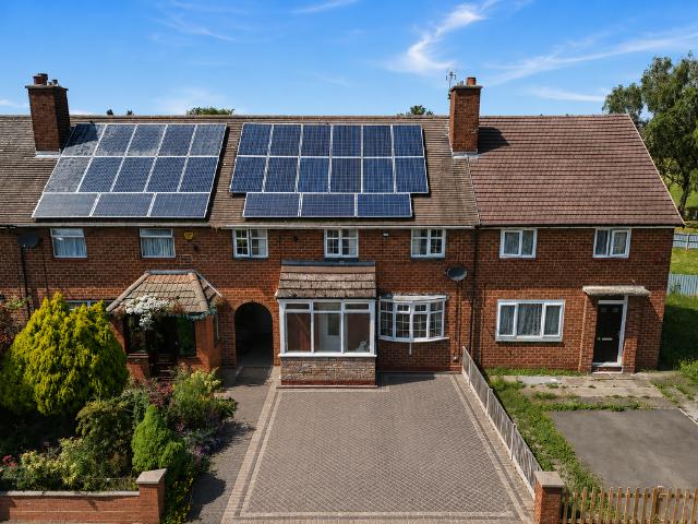3 bedroom terraced house for sale