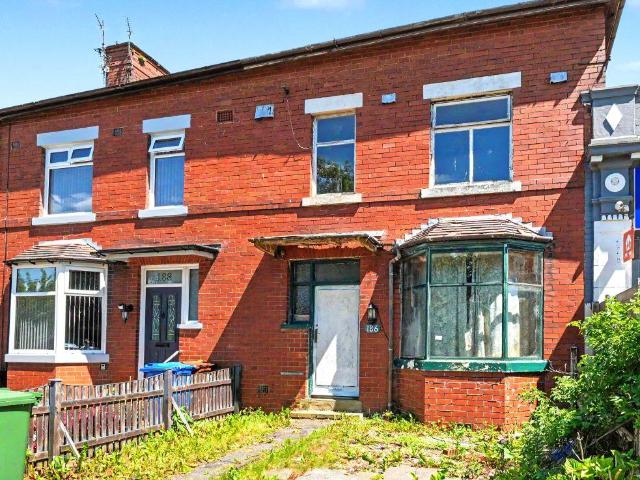 3 bedroom terraced house for sale