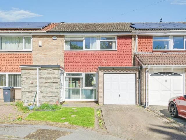 3 bedroom terraced house for sale