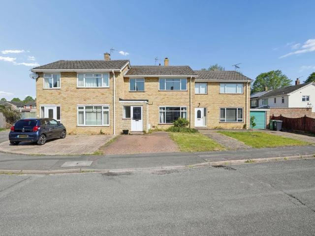 3 bedroom terraced house for sale