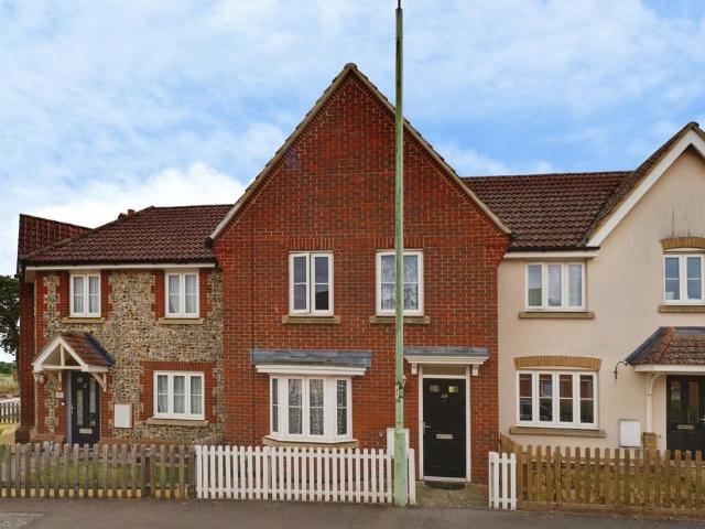 3 bedroom terraced house for sale