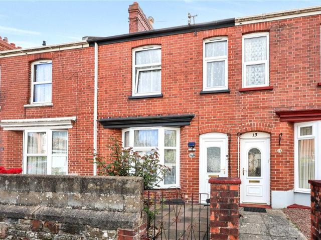 3 bedroom terraced house for sale