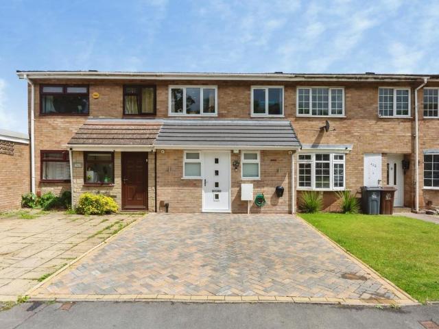 3 bedroom terraced house for sale