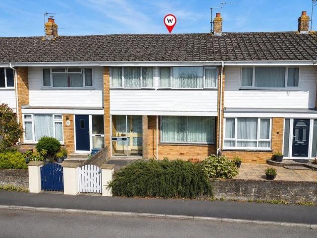 3 bedroom terraced house for sale