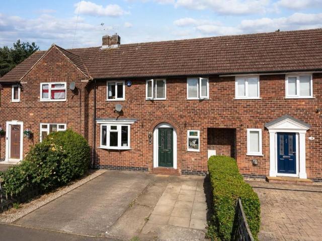 3 bedroom terraced house for sale