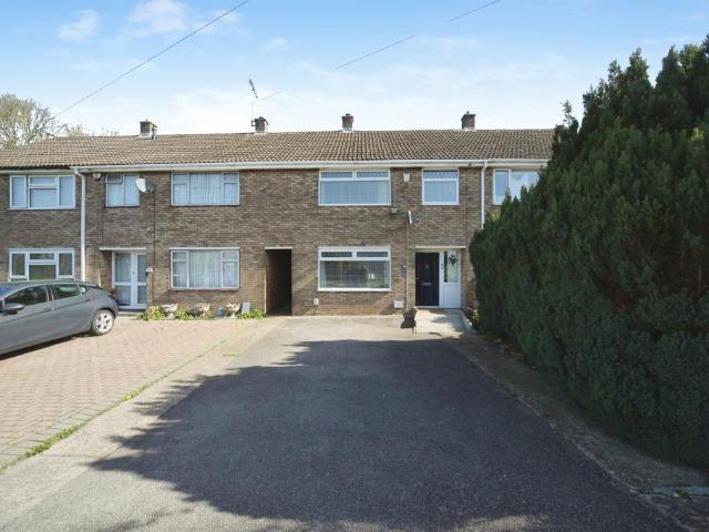 3 bedroom terraced house for sale