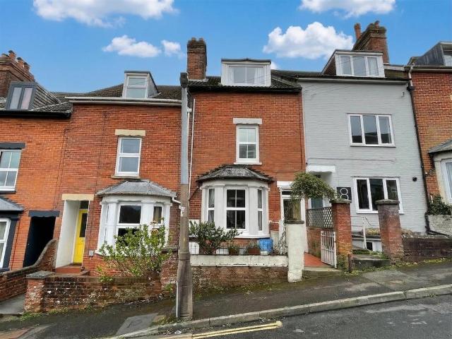4 bedroom terraced house for sale