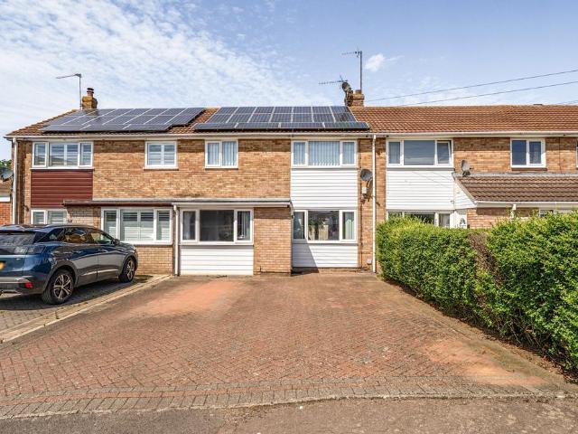3 bedroom terraced house for sale