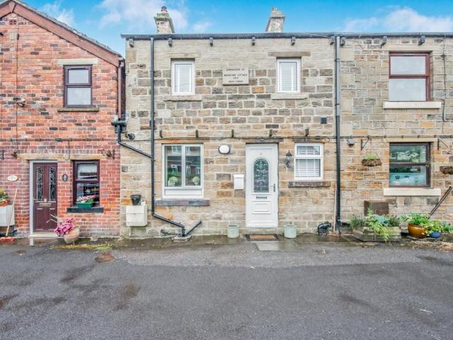 3 bedroom terraced house for sale