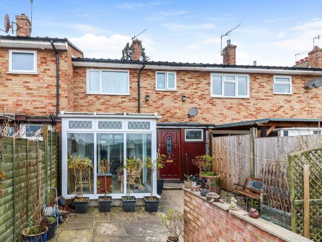 3 bedroom terraced house for sale