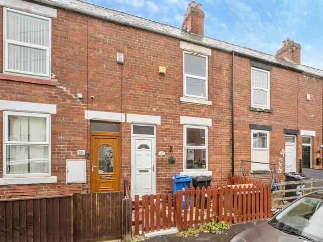 3 bedroom terraced house for sale