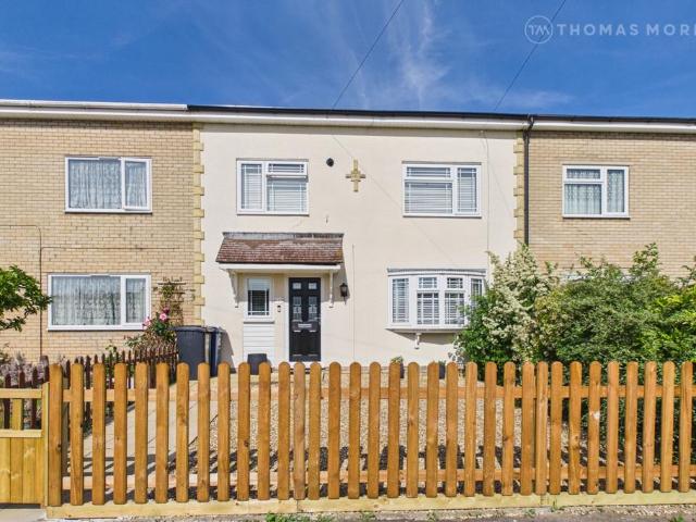 3 bedroom terraced house for sale